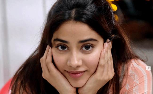 Janhvi Kapoor on Her Glammer Image on Social Media Post Comments - Sakshi