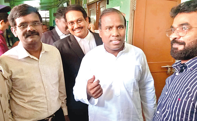 KA Paul Press Meet at Vizag District Court - Sakshi