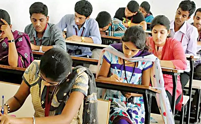 TSPSC Notification to fill Group 4 Posts, Know Complete Process - Sakshi