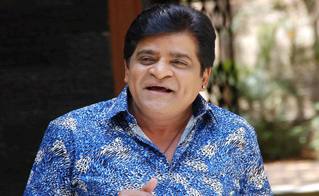 Comedian Ali Reveals About His First Love Story, Deets Inside - Sakshi