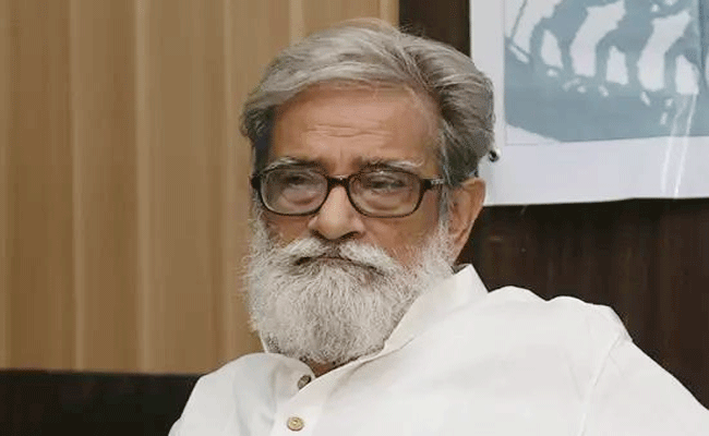 Bengali Actor Bibhash Chakraborty Hospitalised Due To Heart Attack, Know Details - Sakshi