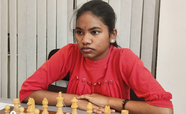 India's Savitha Shri won bronze in World Rapid Chess - Sakshi