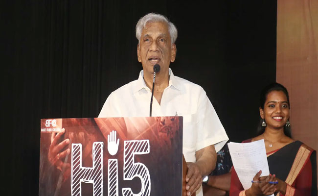 వారీసు మూవీకి థియేటర్లు దొరకడం లేదని బాధపడుతున్నారు, కానీ..: నిర్మాత ...