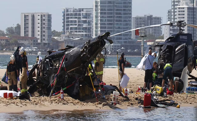 Two Helicopters Collide Mid-Air Over Australian Beach; 4 dead, 3 ...