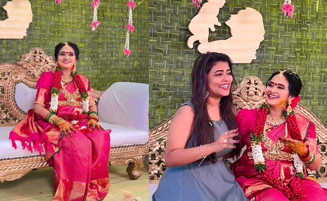Anchor Lasya Baby Shower Photos Goes Viral On Social Media - Sakshi