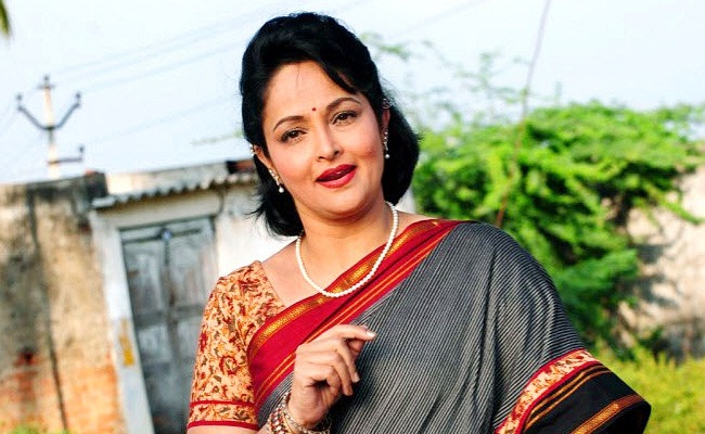 Senior Actress Rajini Shares Her Tollywood Entry Experience, Deets ...