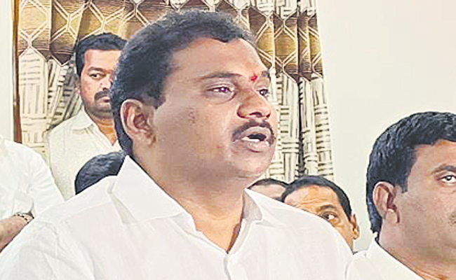 బాబూ.. మీ ఆస్తులపై శ్వేతపత్రం విడుదల చేయగలరా? | Jaggampeta MLA Fires On ...