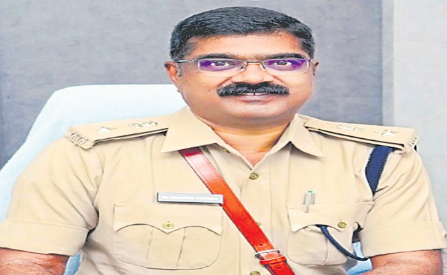 పుప్పాల శ్రీనివాస్‌కు లైఫ్‌టైమ్‌ అచీవ్‌మెంట్‌ అవార్డు | Lifetime ...