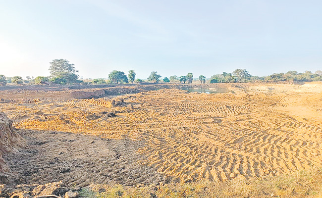 పనులు వేగిరం.. పరిహారం దూరం! | Telangana: Seethamma Sagar Residents ...