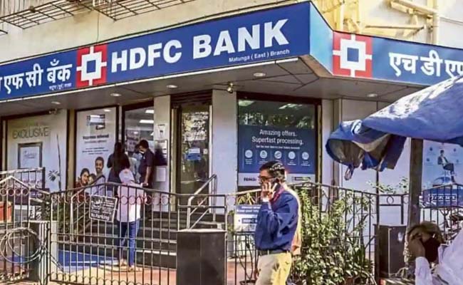 HDFC, Flipkart launch co-branded credit card, check offers - Sakshi