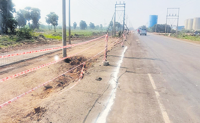 భారతమాలకు రహదారులు | Three national highways in four rows | Sakshi