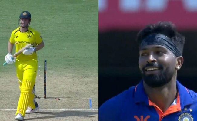 Ind Vs Aus 3rd ODI: Mitchell Marsh bowled out by Hardik Pandya - Sakshi Ind Vs Aus 3rd ODI: Mitchell Marsh bowled out by Hardik Pandya - Sakshi