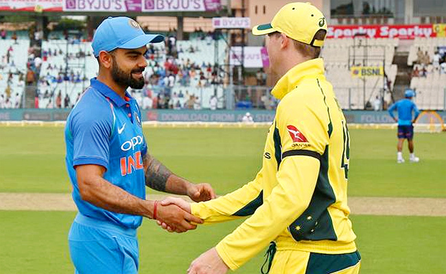 Jonty Rhodes Picked World Best Fielder - Sakshi