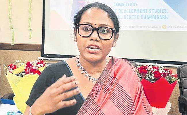 కిడ్నాపర్లకు సింహస్వప్నం | Story of Pallavi Ghosh is an anti ...