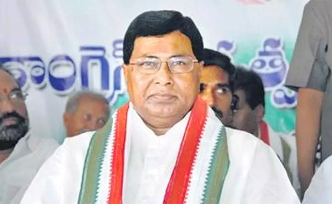 Senior Congress Leader Jana Reddy Hospitalized Due To Health Issue - Sakshi