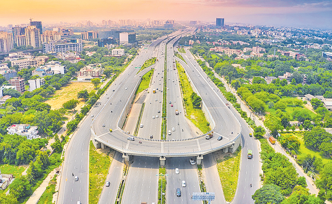 Miyapur-Sangareddy 6 Lane Road Expenditure Rs 1,297 Crore - Sakshi