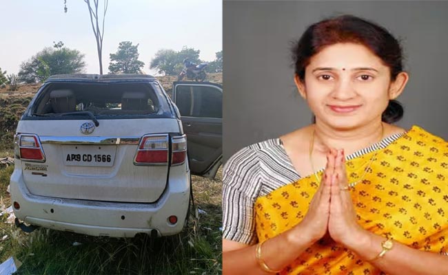 Former MLA Neeraja Reddy Died in a Road Accident - Sakshi