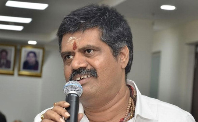 రాజకీయాల్లో ఉన్నంత వరకూ వైఎస్సార్‌ సీపీతోనే.. | MLA Avanthi Srinivasa ...