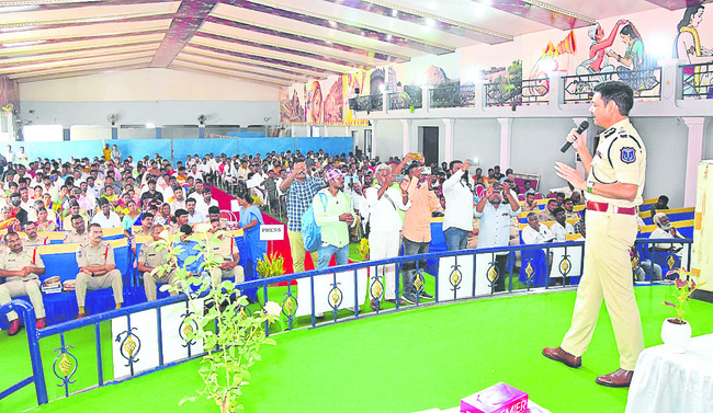 లైఫ్‌ ఈజ్‌ బ్యూటిఫుల్‌ | - | Sakshi