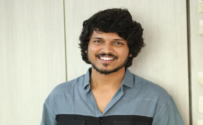 Actor Sumanth Prabhas Interesting Comments About Mem Famous Movie ...