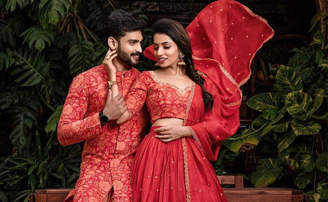 Actor Ravi Krishna Gives Clarity About His Love With Navya Swamy - Sakshi