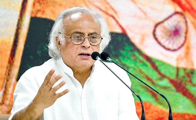 Jairam Ramesh Slams PM Modi After Nehru's Name Dropped From Museum - Sakshi