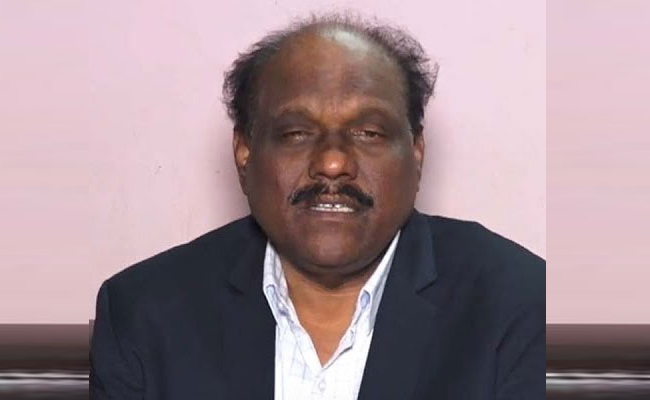 Telangana University VC Ravinder Gupta Caught Red-Handed By ACB - Sakshi
