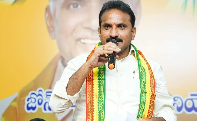 Inturi Rajesh Comments On Inturi Nageswara Rao - Sakshi