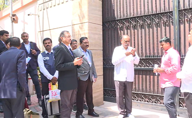 Margadarsi Case Updates: CID Officials Investigating Sailaja Kiran In ...