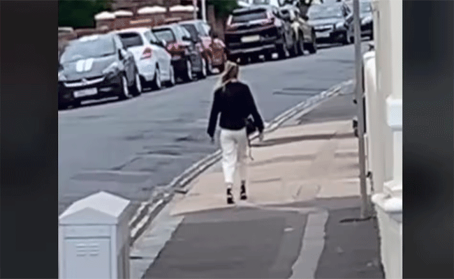 Woman appears 'frozen in time', people connect it with time travel - Sakshi