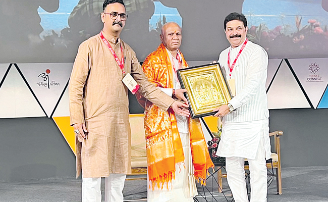 TTD Is The Ideal To The World In Temple Management - Sakshi