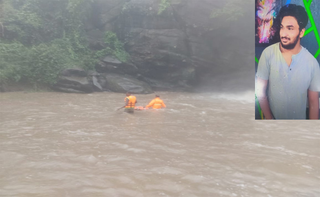 23 Years Old Student Died After Slips And Falls At Sabitham Waterfalls ...