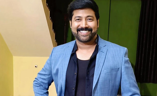 Jai Akash's 'Yokkiyan' movie set to release in Theatres and OTT simultaneously - Sakshi