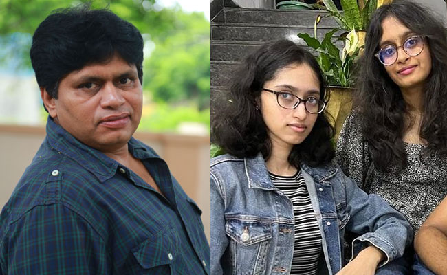 Comedian Raghu Karumanchi Daughters Photos Goes Viral - Sakshi