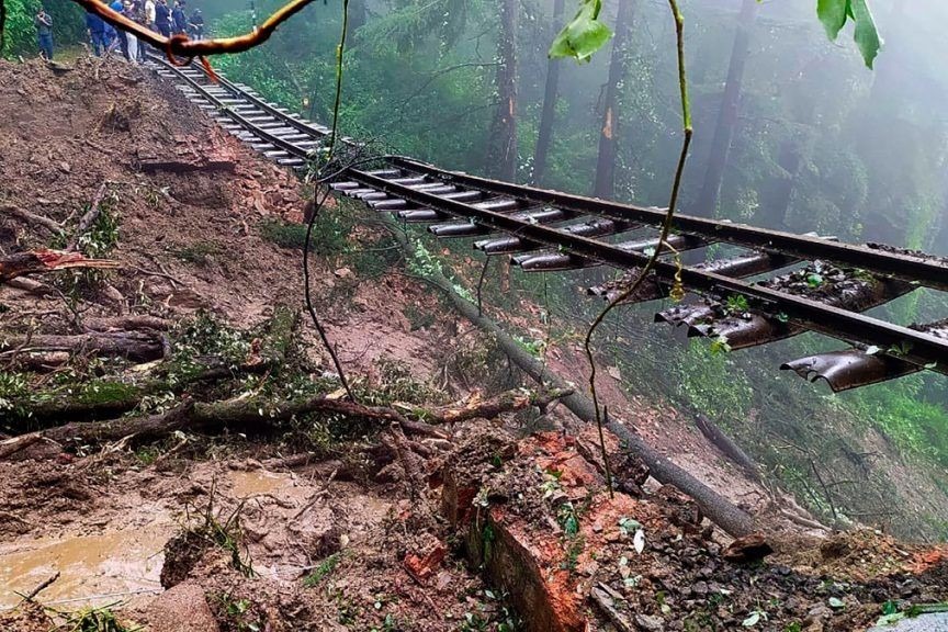 Shimla Toy Train's Hanging Tracks Capture Himachal Devastation - Sakshi