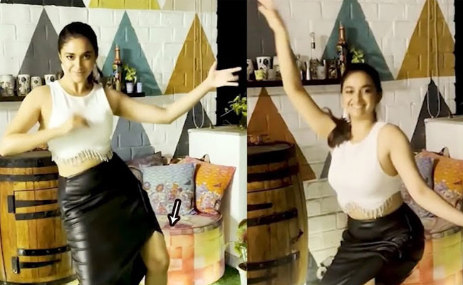 పబ్‌లో చిల్‌ అవుతున్న కీర్తి సురేశ్‌.. డ్యాన్స్‌ వీడియో వైరల్ ...