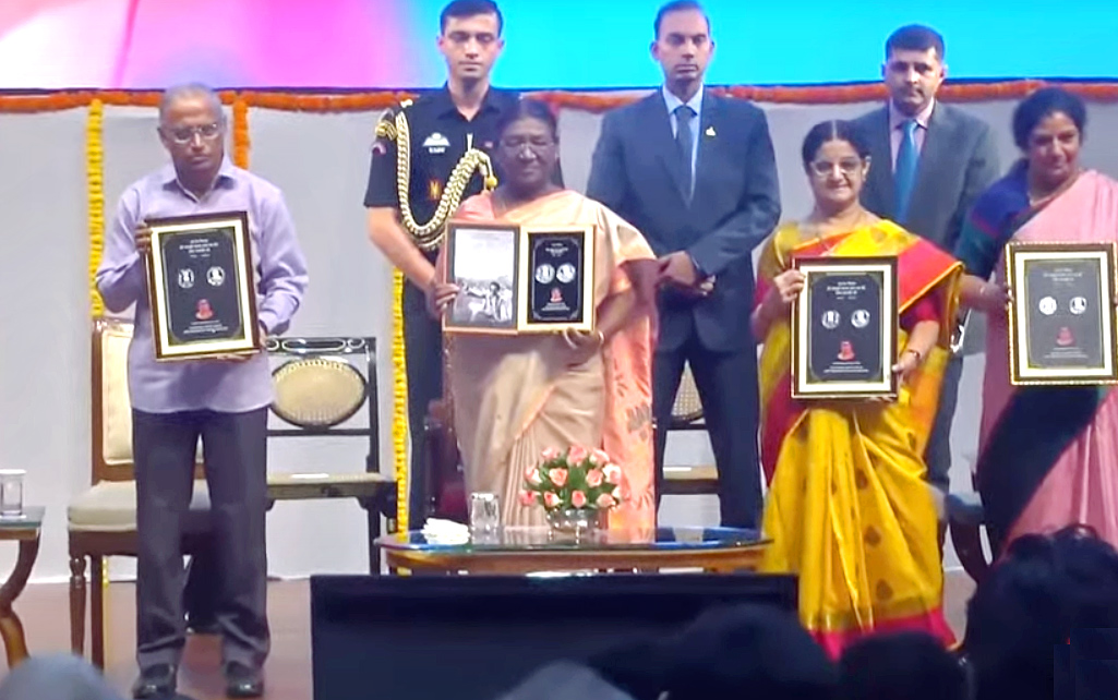 ఎన్టీఆర్‌ రూ. 100 స్మారక నాణేం విడుదల | President Murmu Unveils NTR Commemorative Coin of Rs 100 ...