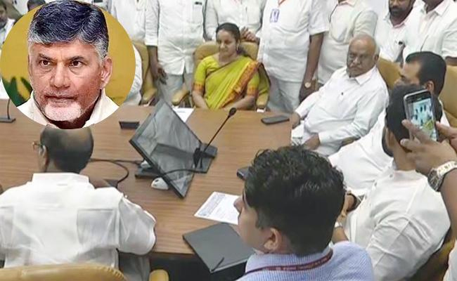 Chandrababu Project Visit Propaganda YS Jagan Government KSR Comment ...