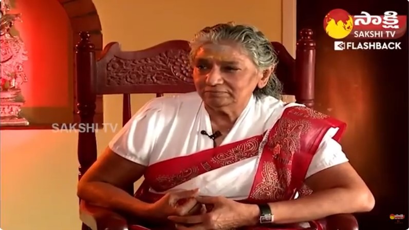 నాకు మీ ప్రేమ చాలు ఇంకేమీ వద్దు..! | Singer S Janaki About Bharat Ratna ...
