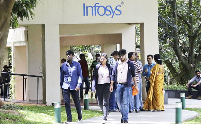 ఇన్ఫోసిస్‌ ఉద్యోగులకు శుభవార్త! | Infosys To Roll Out Hikes On November ...