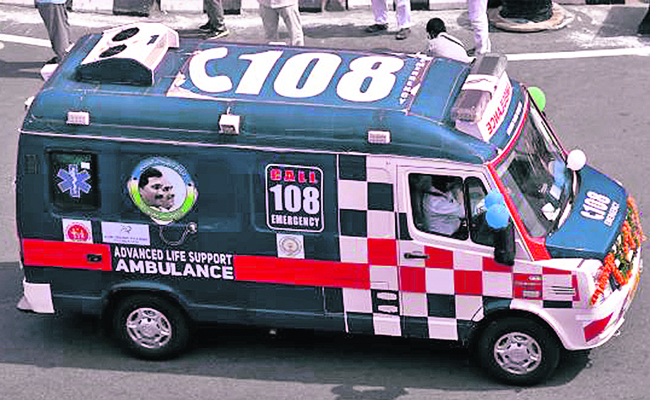 108 సేవలకు రూ.725 కోట్లు | AP 108 Ambulance : Heavy expenditure on ...
