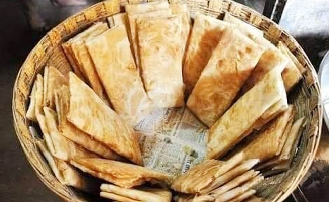 కర్ణాటక పాపులర్‌ స్వీట్‌ రెసిపి మండిగె.. టేస్ట్‌ అదిరిపోతుంది | How To ...