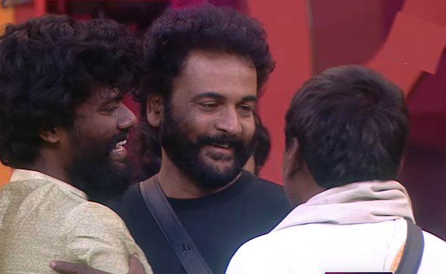 బిగ్‌బాస్‌లోకి పల్లవి ప్రశాంత్ తండ్రి.. శివాజీతో ఏమన్నాడంటే ...