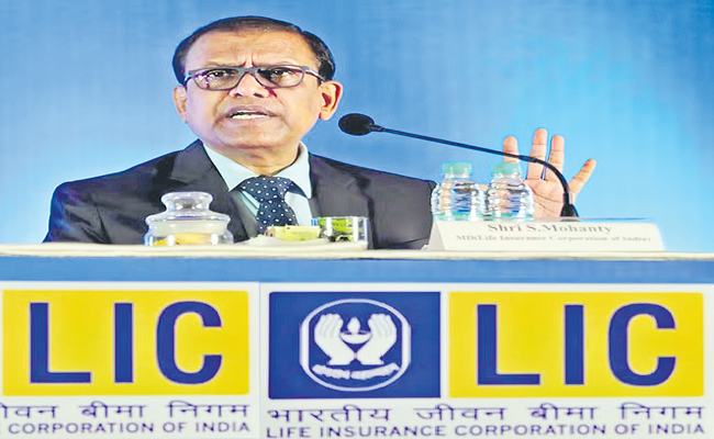 ఏటా 10 శాతం చొప్పున జీవితాంతం | LIC targeting double digit growth ...