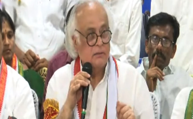 పదేళ్ల ముందు తెలంగాణ ఎలా ఉందో ఇప్పుడు అలాగే ఉంది: జైరాం రమేష్ ...