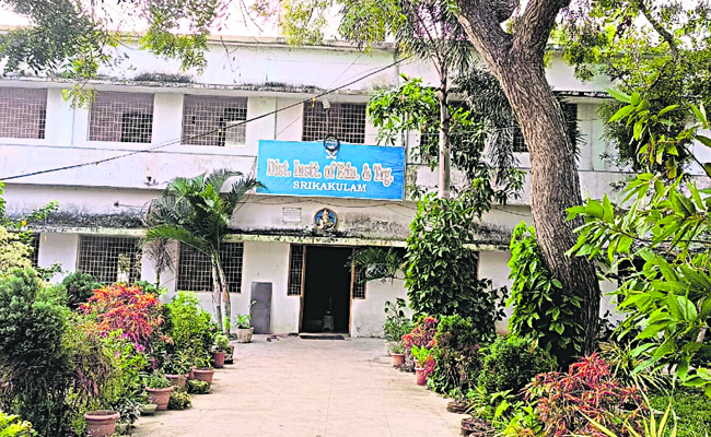 ఎక్సలెన్స్‌ సెంటర్లుగా డైట్‌ కళాశాలలు | Diet colleges to developedas ...