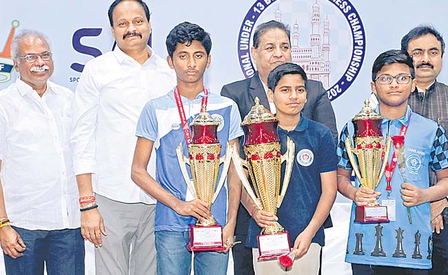 రన్నరప్‌ ఆదర్శ్‌ | Telangana boy Uppala Adarsh Sriram was the runner up ...