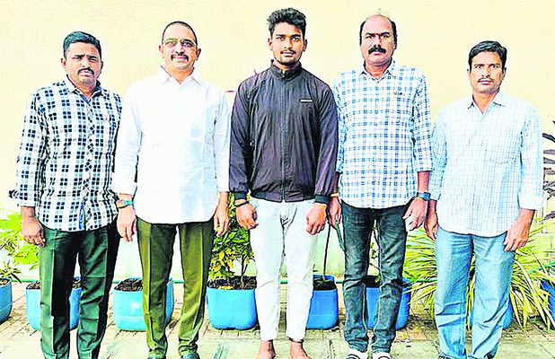 ఫెడరేషన్‌ కప్‌ పోటీలకు ‘పూజారి’ | - | Sakshi