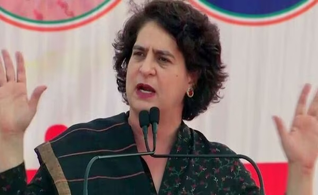 ఈడీ చార్జిషీట్‌లో ప్రియాంక పేరు | ED names Priyanka Gandhi in money ...