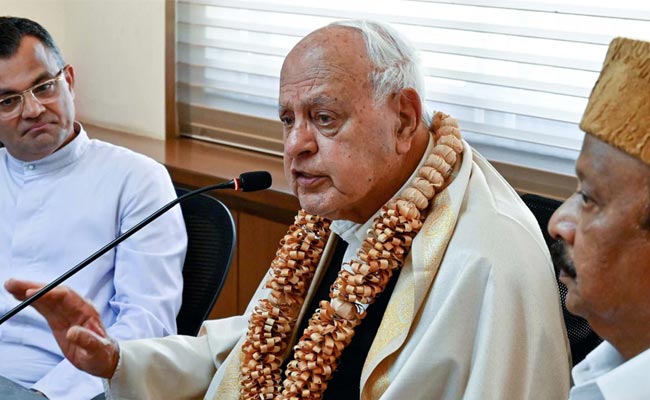 ‘రాముడు హిందువులకే దేవుడు కాదు.. అందరివాడు’ | Farooq Abdullah Says Lord ...
